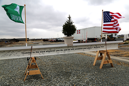 Parkview Wabash Hospital reaches construction milestone, leaders and ...